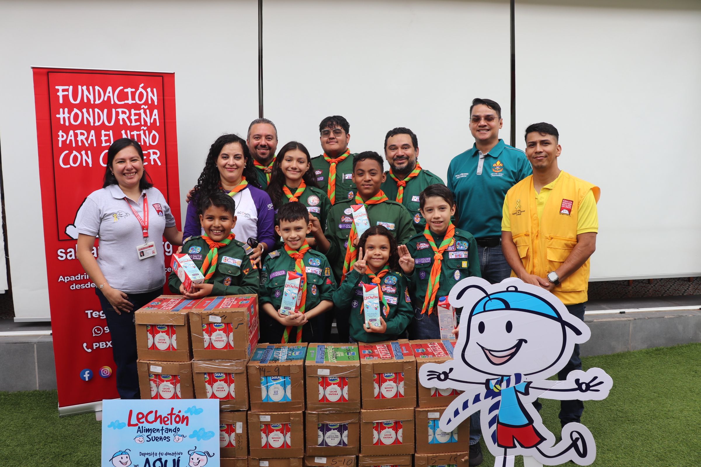 ¡Meta superada! Lechetón 2025 rompe récord con más de 155 mil vasos de ...